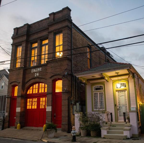 Engine 24 Firehouse Bed & Breakfast - Louisiana