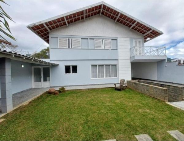 Espaçosa Casa Em Teresópolis Rj - Teresópolis