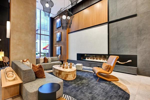 Global Luxury Suites At Town Center - Island Pond, Oakton