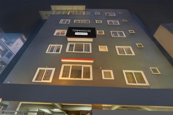 Super Townhouse Hal Indiranagar Extension - Bengaluru
