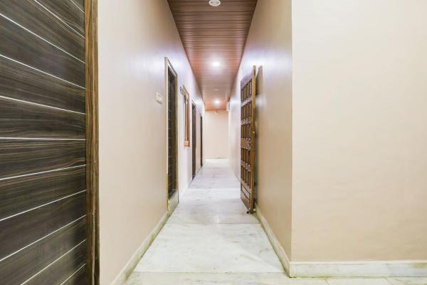Super Collection O Jagannath Mandir Road Formerly Paradise Residency - 瓦拉那西