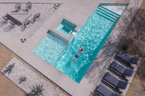 Desert Muse - Midcentury Retreat W Pool Views - Joshua Tree, CA
