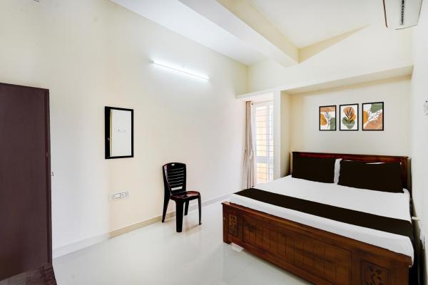 Collection O Sholinganallur Chennai Formerly Nimalan Residenc - Chennai