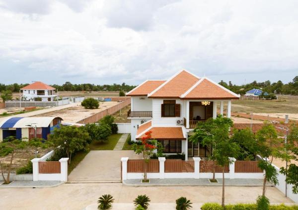 Soriya Villa By Amatak - Cambodia