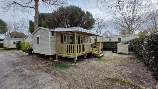 Wow Holidays - 8 Person, 5 Star Mobile-home With Terrace - Gastes