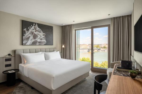 Leon Hotel & Lounge - Boedapest