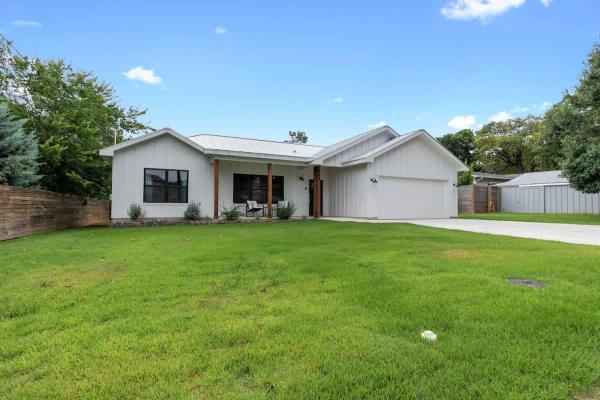 Luxury Home 3blck From Main St With Firepit - Fredericksburg, TX