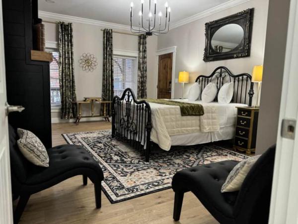 The Opal House - Covington, VA