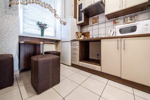 Lights Apartments With Two Bedrooms In The Center Of City - Львов