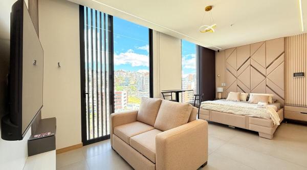 Edificio Seis, Suite Ejecutiva, Wiffi, Agua Caliente, Smartv - Quito