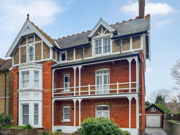 West Bay Apartment - Pegwell Bay