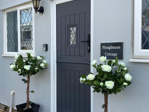 Ploughmans Cottage, St Florence, Tenby - Freshwater East
