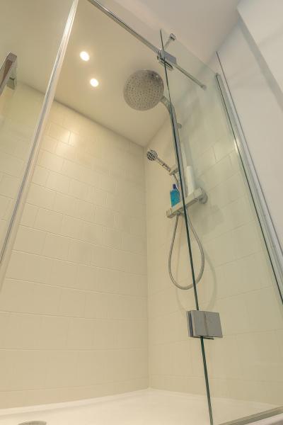 The Crimson Lotus - Bromley