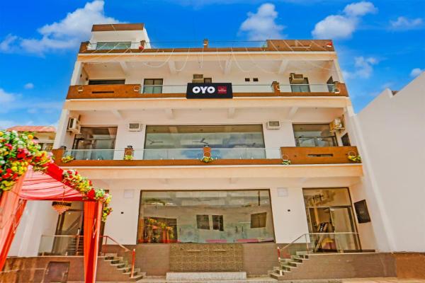 Hotel O Sanskriti Greens Banquet Hall - Kanpur