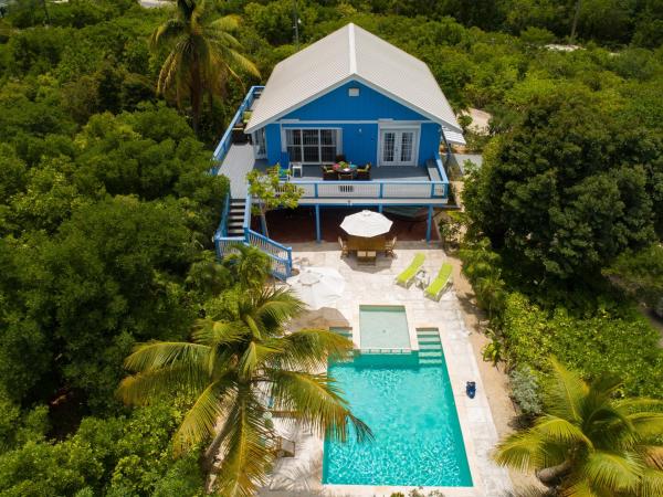 Hideaway Villa Near Grace Bay Beach - Turks and Caicos Islands