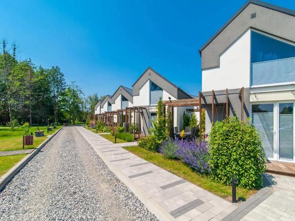 Comfortable Holiday Apartment, Summer Pool - Niechorze