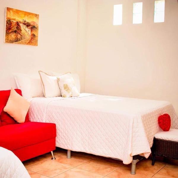 Guazapa Cafe Hotel Petit - El Salvador