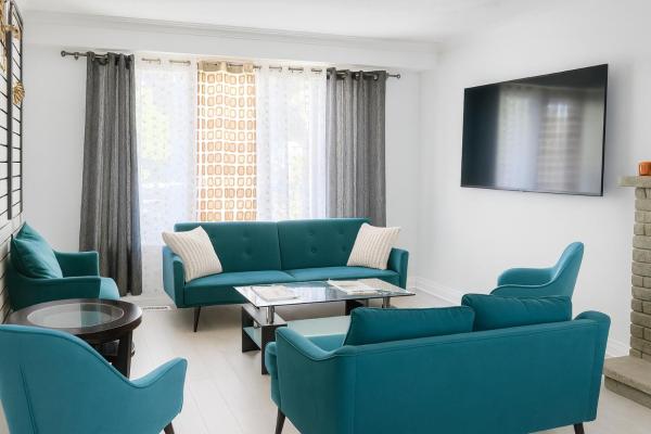 20 Percent Off Luxury 5br Getaway Renovated Top Location - Aurora