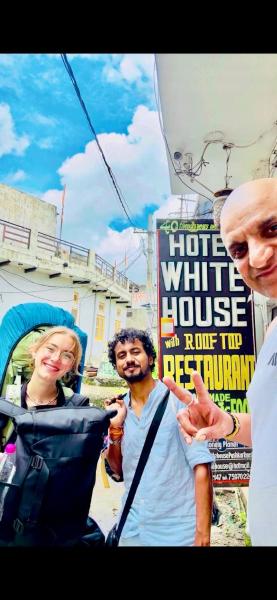 Hotel White House - A Family Homestay - プシュカル