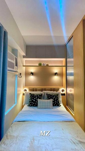 Cozy Corner Haven Near Venice Grand Canal Mall - Makati