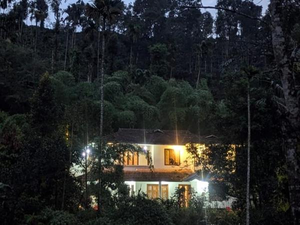 Lush Lagoon Homestay - Wayanad