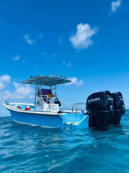 Swell Boat Excursion - Seychelles