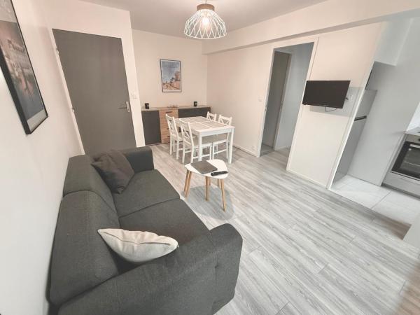 2 Bedrooms Seaside, Wifi & Linen, Equipped Kitchen - Benerville-sur-Mer