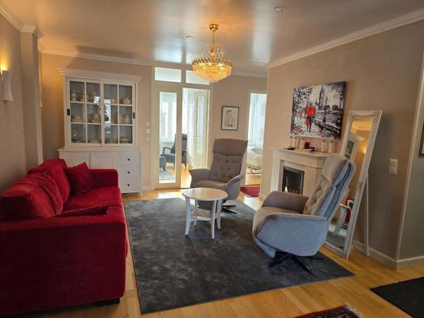 Kajaanin Ydinkeskustassa 4 Huonetta, Keittiö Ja Sauna - Kajaani