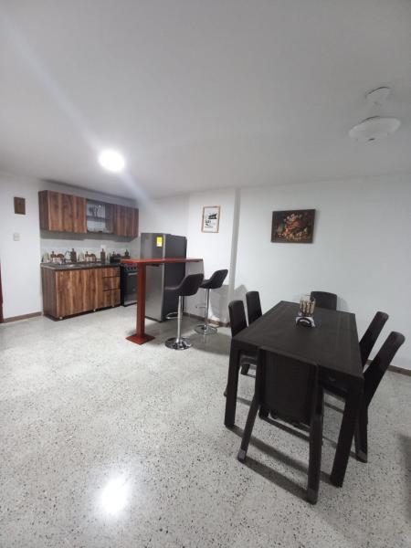 Apartamento En Edificio Maratea-rodadero - Santa Marta
