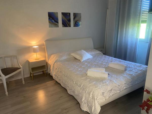 Casavacanzalacorte - Lake Maggiore
