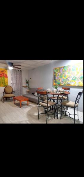 Cómoda Casa Muy Cerca De Consulado - Ciudad Juárez