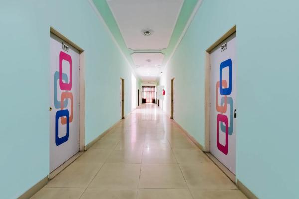 Hotel O Shamrock Inn - Jaipur