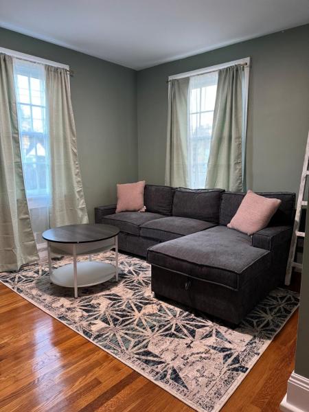 Cozy Cville Spot - Charlottesville, VA