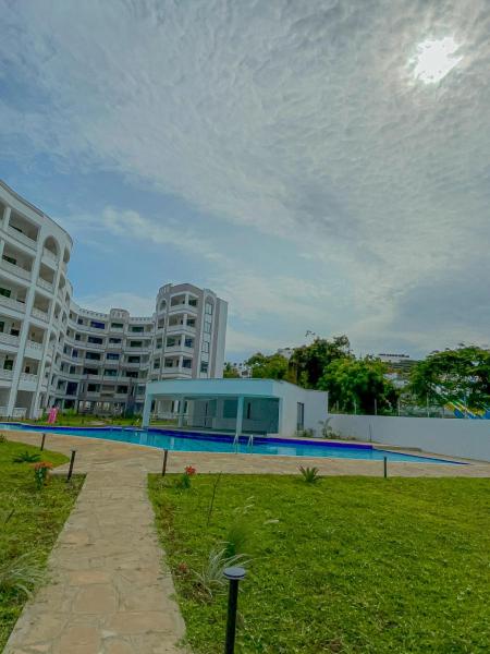 Kingstone Beachfront Apartments - Mombasa