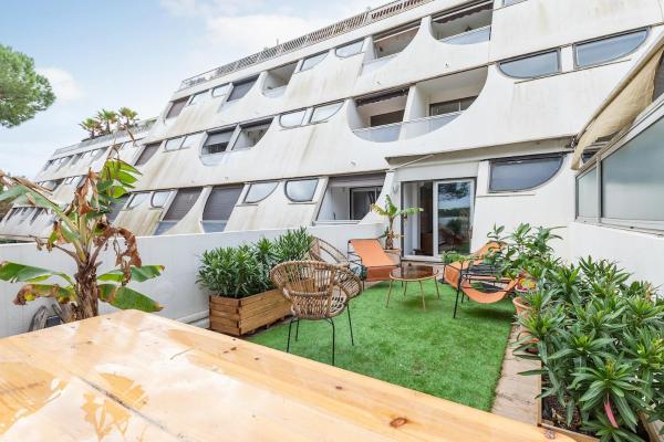 Lovely Terrace Apartment In Lgm - Azur Plage - Plage privée