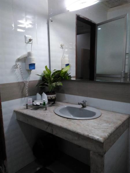 Hotel Taufina - Solok
