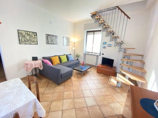 2 Fiat Discografica, In Coorte Tranquilla, Vicino A Leolandia, Comoda Per Gruppi O Famiglie - Cambiago