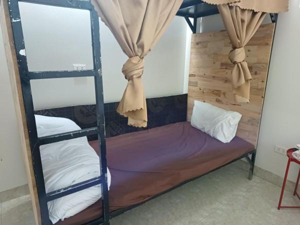 Yolo Ha Giang Bus Station Stay, Motorbike & Loop Tours - Hà Giang