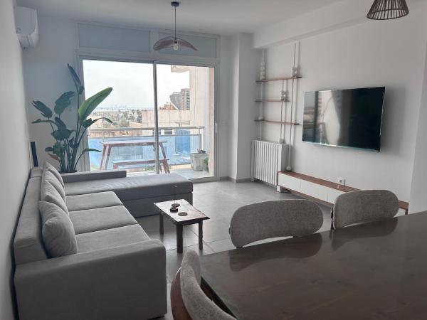 Perfectly Located In Tunis - Tunus şehir