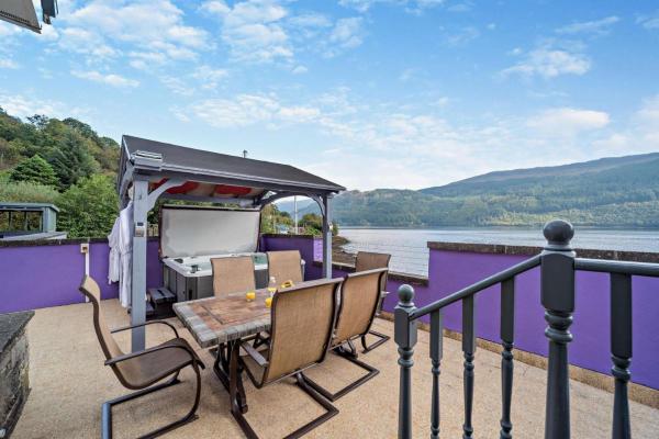 Jennys Bay - Lochgoilhead