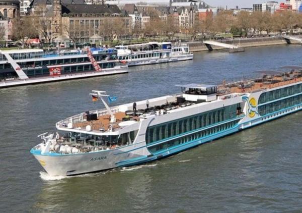 Hotelships Holland - Messe Hotel Düsseldorf - Düsseldorf