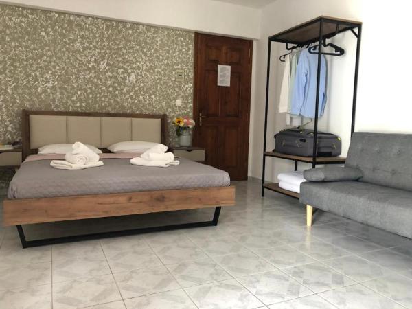 Central Guest House Skiathos - Skiathos