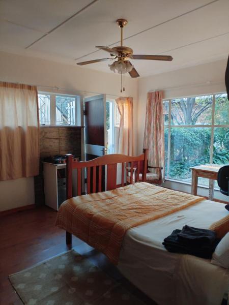 Knowles Nook Self-catering - Klerksdorp