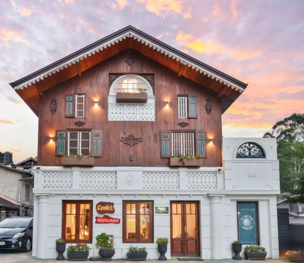 The Golf Green City Bungalow - Nuwara Eliya