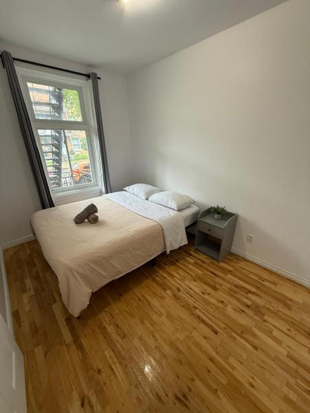 3 Bedrooms Apartment On 6eme Ave Verdun - Brossard