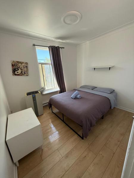 3 Bedrooms Apartment On Blvrd Lasalle - Brossard