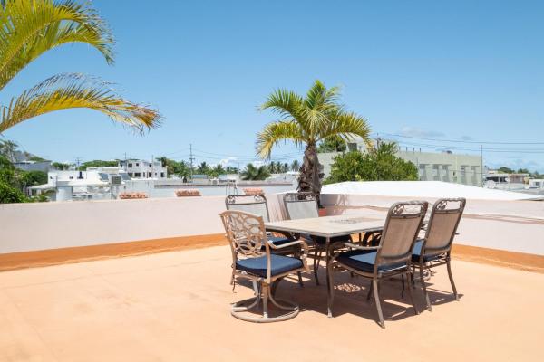 Multi-unit Beachside Complex For Up To 12 Guests - San Juan