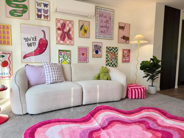 Colour Burst Townhouse - Lyttelton