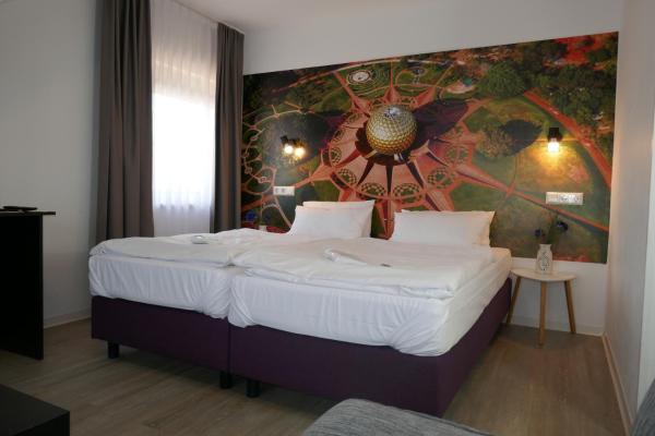 Hotel Bitzer Backnang Zentrum 24h Check In Highspeed Wifi Bahnof 500m - Aspach
