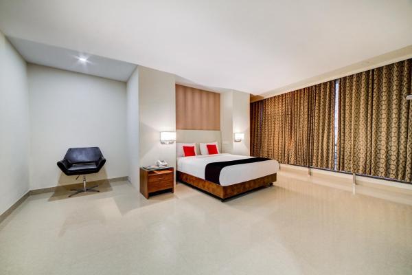 Collection O Millennium Grand - Hyderabad